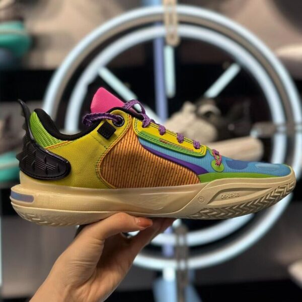 WOW AC 11 – LiNing Way of Wade Sneakers