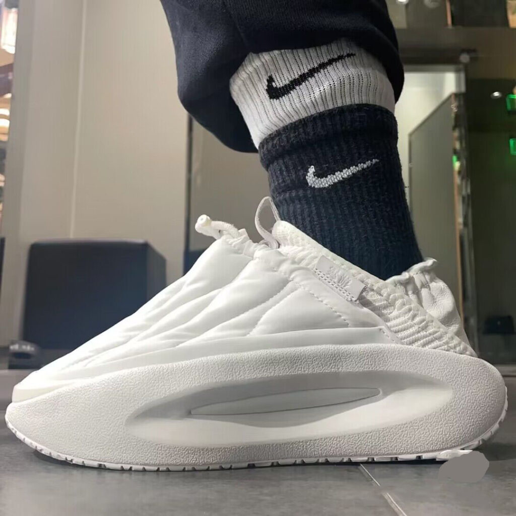 Women LiNing Yunyou Fluffy Boom Bouncy Casual Fashion Sneakers For ...