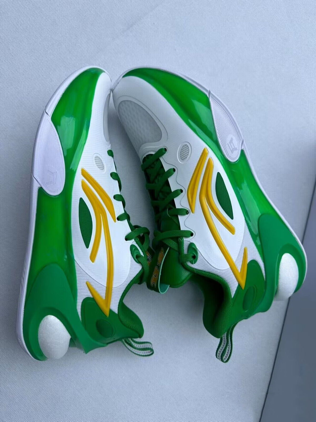 LiNing YuShuai 17 Low CBA “LiaoNing Northeast Tiger” PE Sneakers White ...