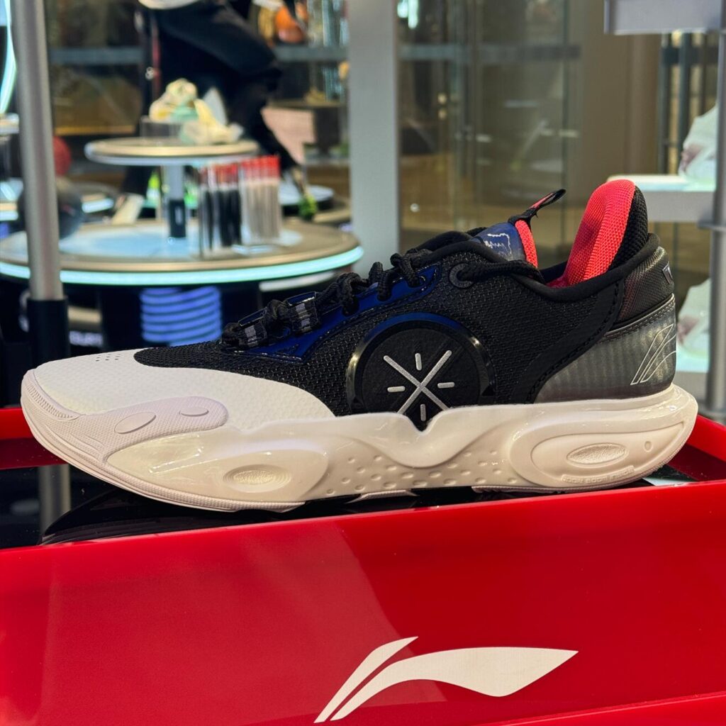 Li Ning Way of Wade All City 12 “Announcement” D‘Angelo Russell ...
