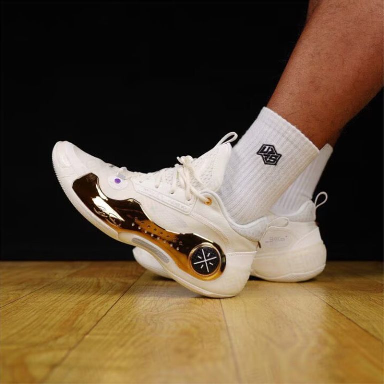 LiNing Way of Wade 10 Low – Champion – Limited Edition – LiNing Way of ...